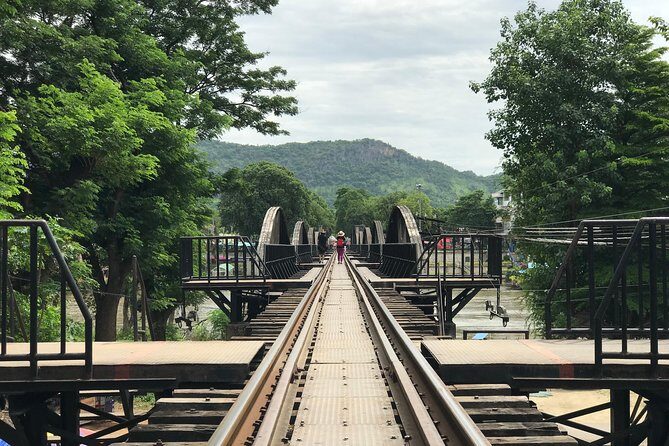 Historic Kanchanaburi: Train, Boat & Skywalk + Lunch From Bangkok - Cruising the River Kwai