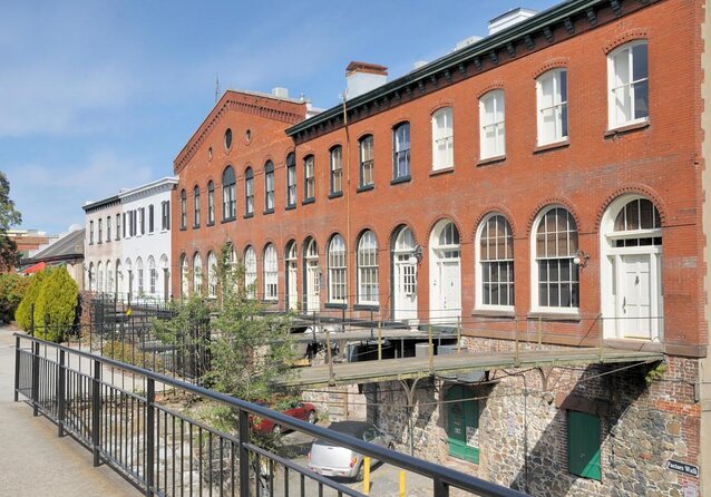 Historic Savannah Guided Walking Tour - Deep Dive into the Itinerary