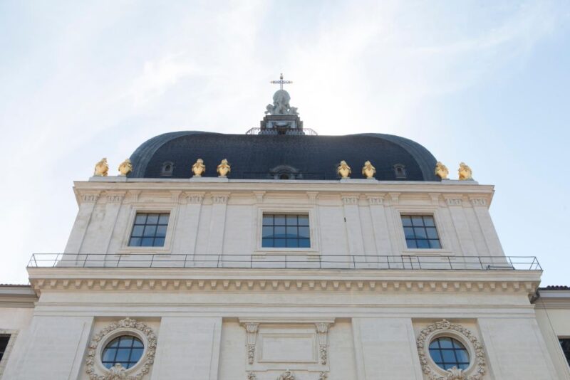 Historical and naughty tour of Lyon in french - Our Honest Take