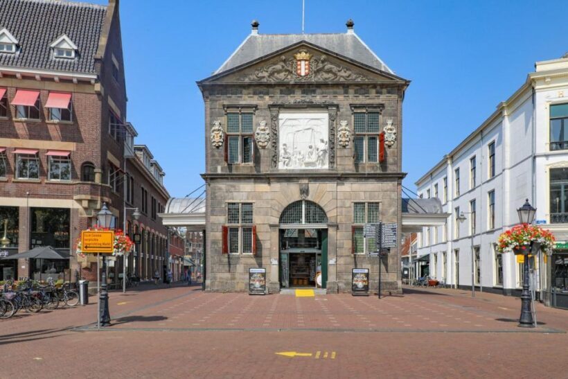 Historical Gouda: Private Tour with Local Guide - Key Points