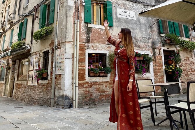 Historical Jewish Ghetto & Magnificent Cannaregio Private Tour - Meeting and Accessibility