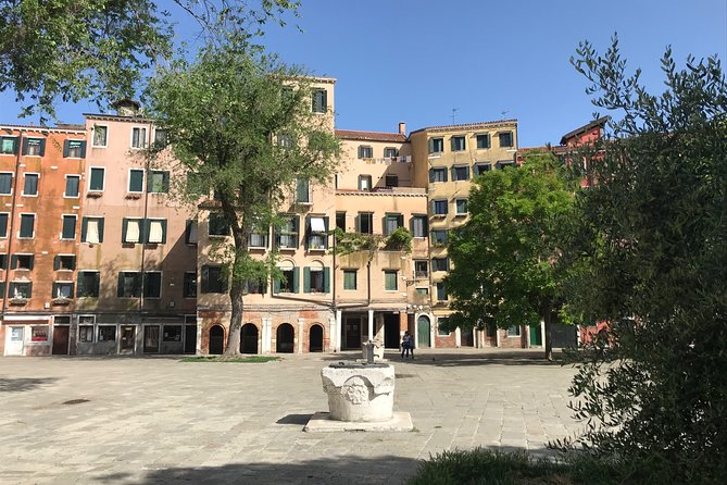 Historical Jewish Ghetto & Magnificent Cannaregio Private Tour - Discovering Cannaregios Magnificence