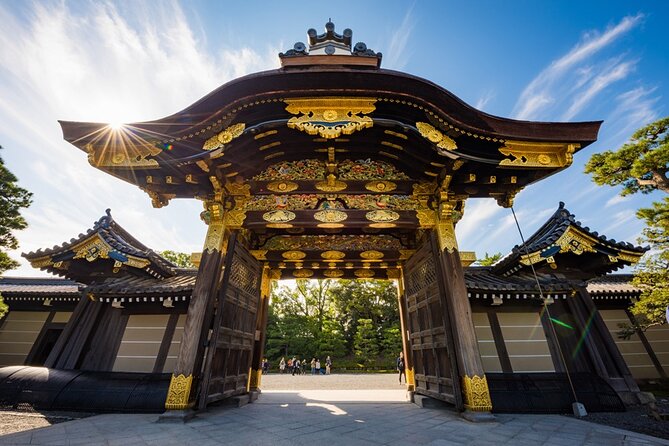 Historical Kyoto Bike Tour (E-Bike or Sport Bike) - Guides and Customer Service