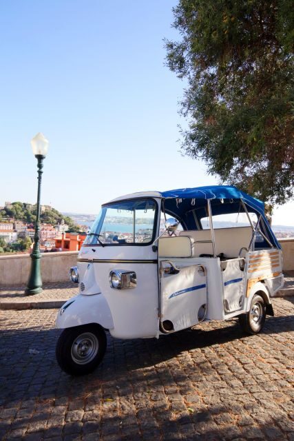 Historical Tour in Lisbon - 2 Hour - Private Tuk Tuk Tour - The Sum Up