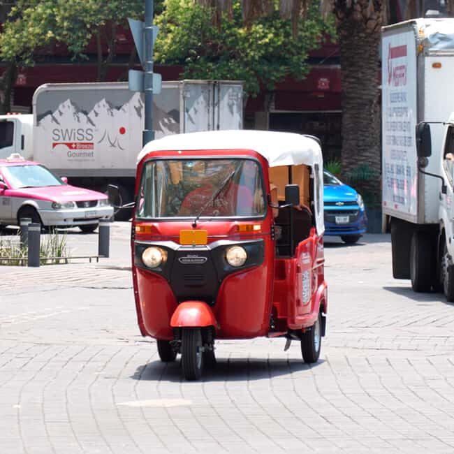 Historical Tour in Tuktuk  Roma Condesa - A Detailed Look at the Tour Experience