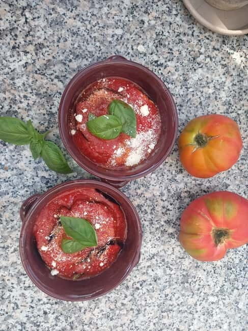 History and tasting of Neapolitan cuisine on the sea terrace - Introduction