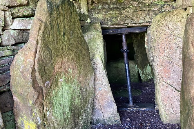 History & Heritage Tour: Kells, Trim, Loughcrew, Fore, Distillery - FAQ