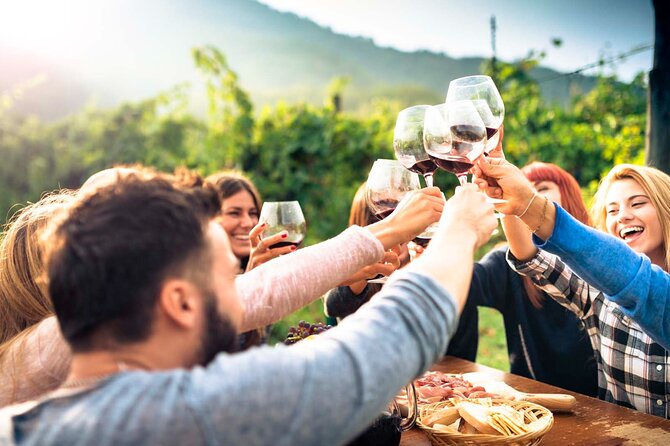 History & Local Wines: Amphitheater, Mitrium and Winery Visit - Exploring the Intersection of History and Wine in Naples: An In-Depth Review of the "History & Local Wines" Tour