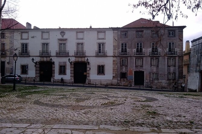 History-Mistery of Lisbon (Secrets Societies and Black Arts) - Discovering the Unseen Corners of the City