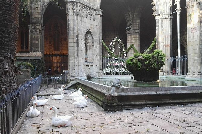 History of Barcelona Private Family Tour - Detailed Breakdown of the Itinerary