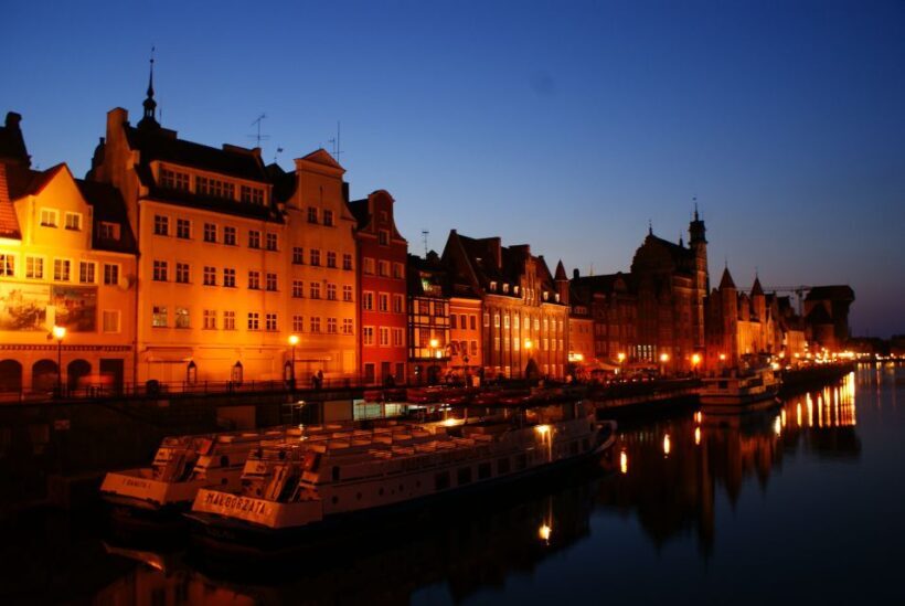 History of Gdansk Tour by Kayak on the Motawa River - Discovering Gdansk from the Water: An In-Depth Review