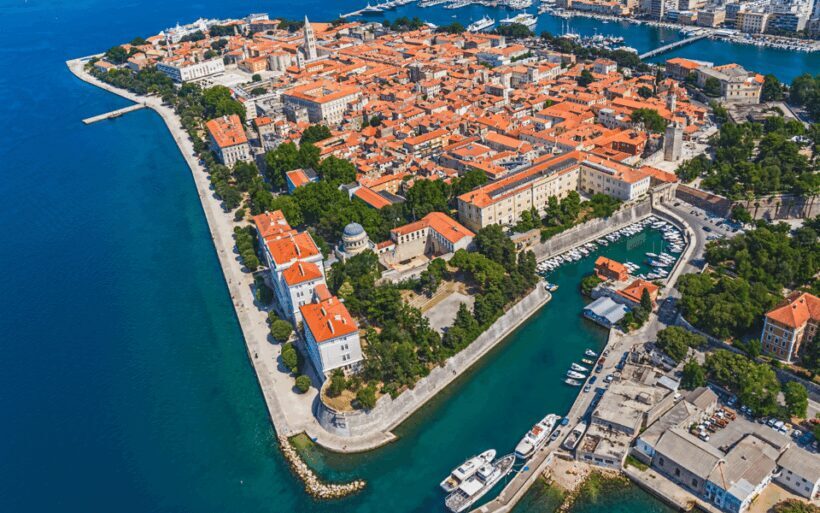 History Walking Group Tour in Old Center of Zadar - FAQ
