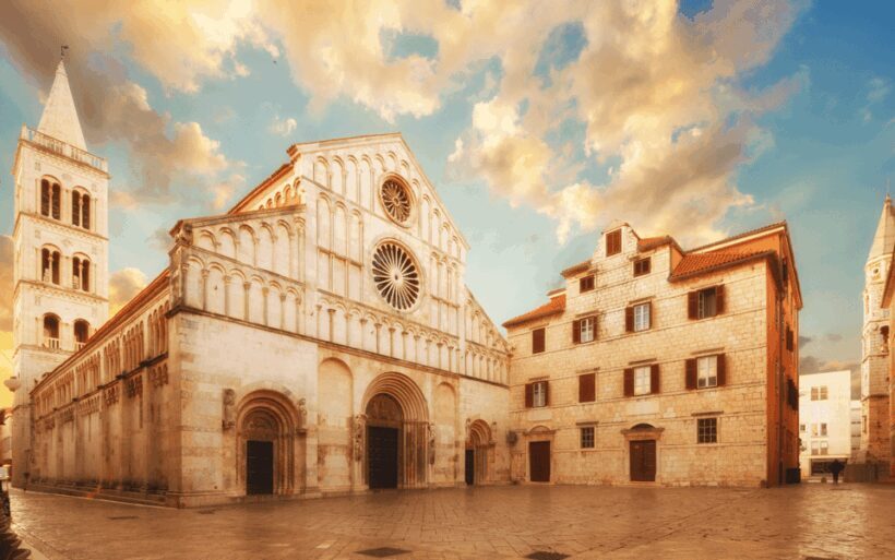 History Walking Tour in Old Center Zadar with Licenced Guide - Frequently Asked Questions