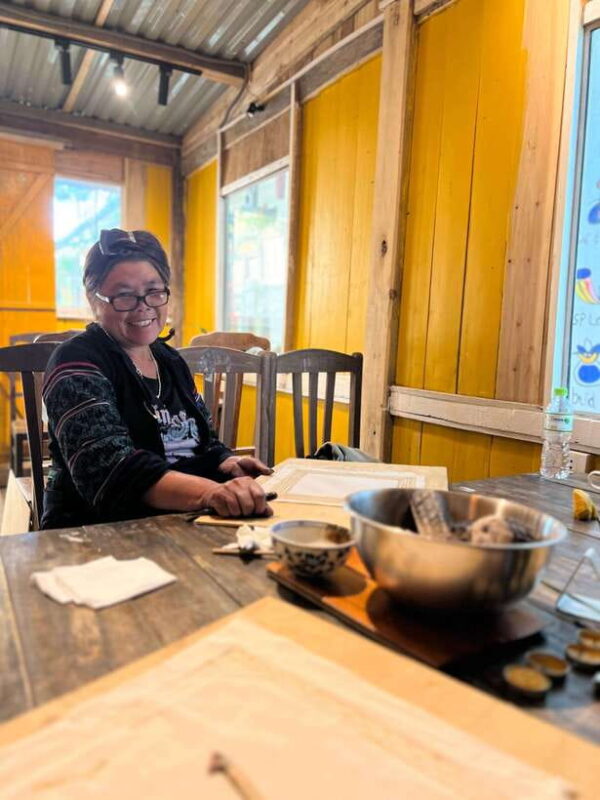 H'Mong traditional beeswax batik - Authenticity and Cultural Insight