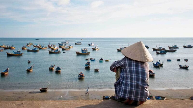 Ho Chi Minh: 2-Day Mui Ne Beach Tour with Sand Dune Sunrise - Who should consider this tour?
