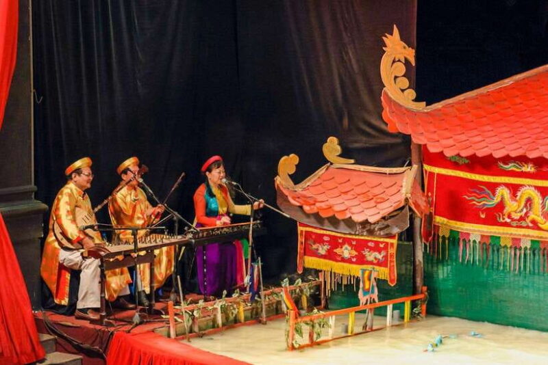 Ho Chi Minh: Authentic Vietnamese Dinner & Water Puppet Show - Key Points