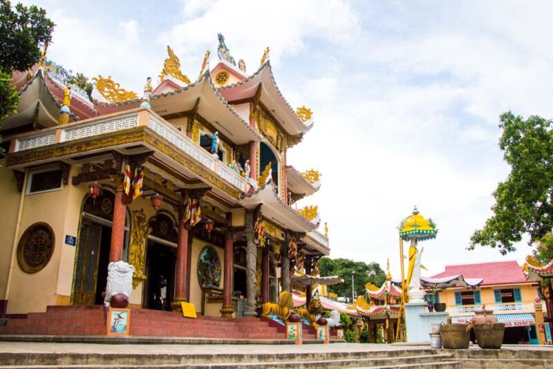 Ho Chi Minh City: Cao Dai Temple & Black Lady Mountain Tour - From Temple to Mountain: The Scenic Journey
