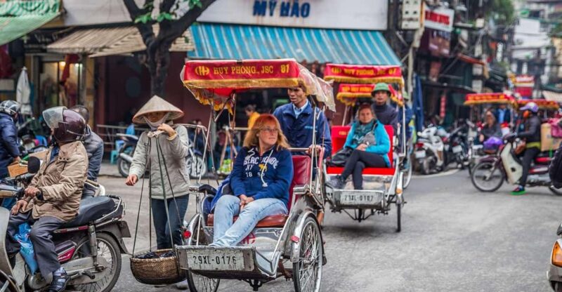 Ho Chi Minh City Cyclo Tour with English Speaking Guide - Key Points
