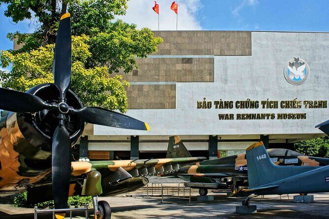 Ho Chi Minh City Highlights Private Tour - The pivotal Independence Palace (Reunification Palace)