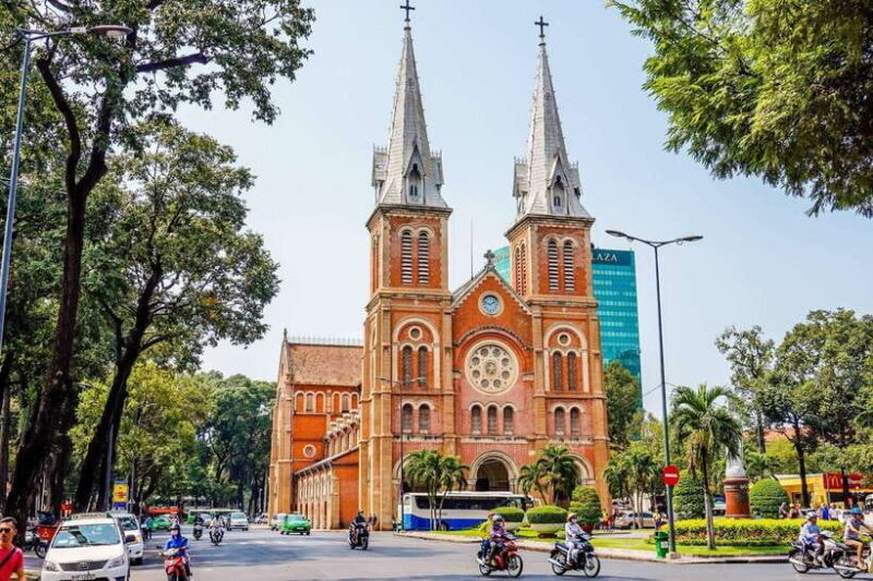 Ho Chi Minh City: Hop-On Hop-Off Bus Tour by Vistra - Who Should Consider This Tour?