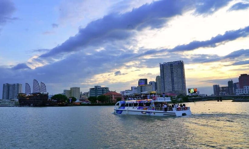 Ho Chi Minh City: Lively Saigon River Sightseeing Cruise - The Sum Up