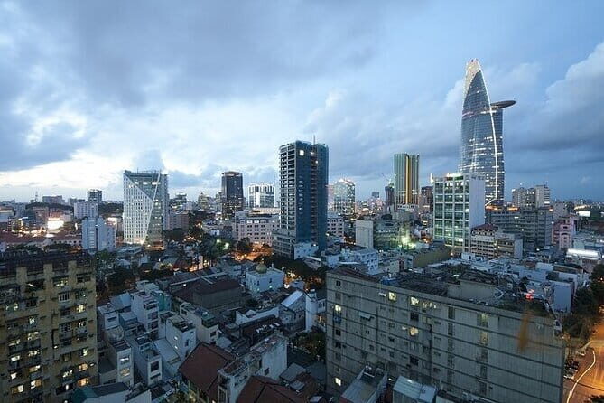 Ho Chi Minh City: Must-See Attraction Walking Tour (Private Tour) - An In-Depth Look at the Itinerary