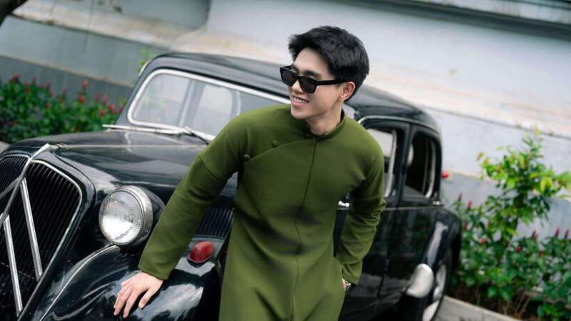 Ho Chi Minh City Photoshoot Tour: Car, Makeup, Photographer - The Landmarks and Hidden Gems