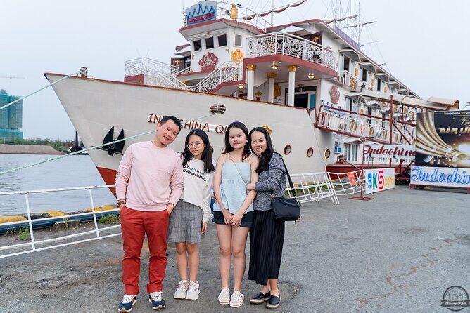 Ho Chi Minh City: Saigon River Dinner Cruise with Live Music - Authenticity and Authentic Experiences