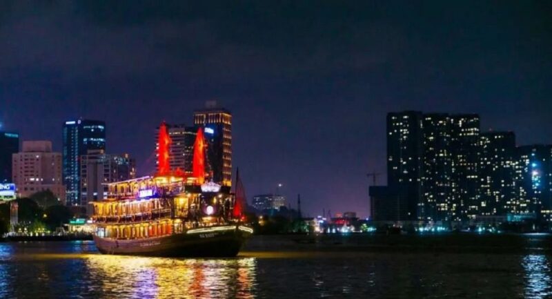 Ho Chi Minh City: Saigon River Dinner Cruise with Live Music - The Sum Up