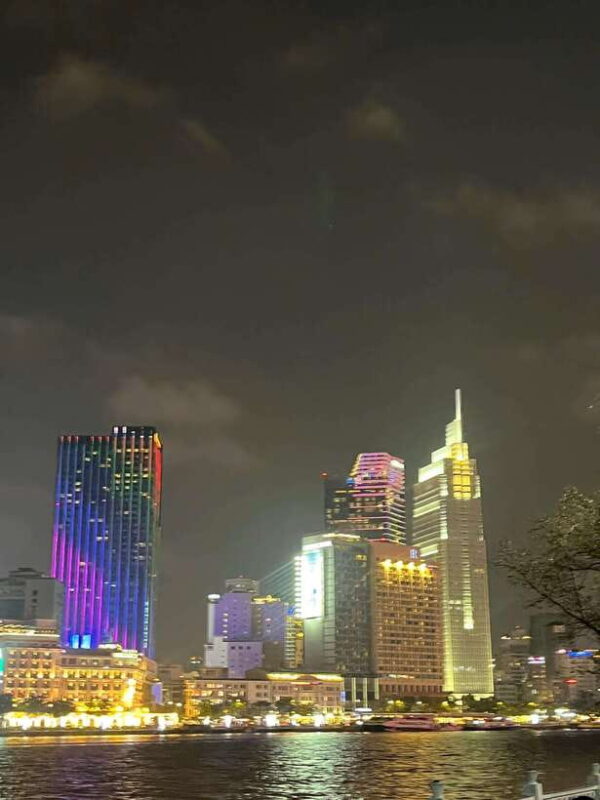 Ho Chi Minh City Sightseeing And Sup Paddleboard Tour - Cultural and Local Experiences