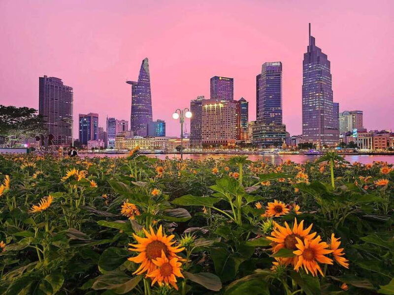 Ho Chi Minh City Sightseeing And Sup Paddleboard Tour - Who Is This Tour Best For?