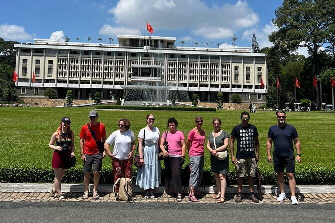 Ho Chi Minh City Sightseeing Cycling Private Tour By Bicycle - Nguyen Thien Thuat Apartments: Living History