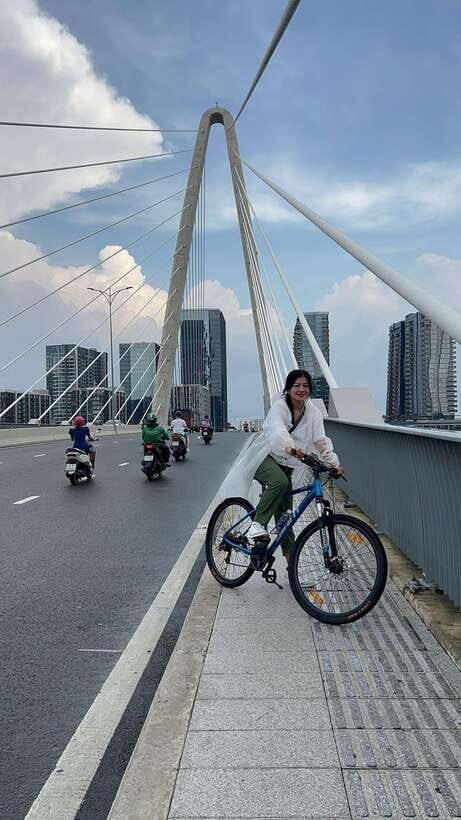 Ho Chi Minh City Sightseeing Cycling Private Tour By Bike - Discovering Ho Chi Minh City on Two Wheels: A Practical, Authentic Adventure