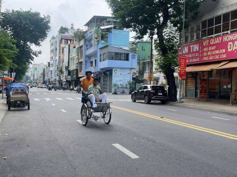 Ho Chi Minh City Sightseeing Panoramic Cycling Tour By Cyclo - What to Expect