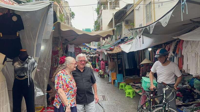 Ho Chi Minh City Sightseeing Private Tour By U.S.A Army Jeep - Night Tour and VIP Dining