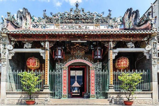 Ho Chi Minh City Tour - Half Day Tour By Car - Transport and Guides: Making It Comfortable and Informative