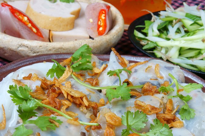 Ho Chi Minh Citys most delicious street food tour by motorbike - Key Points