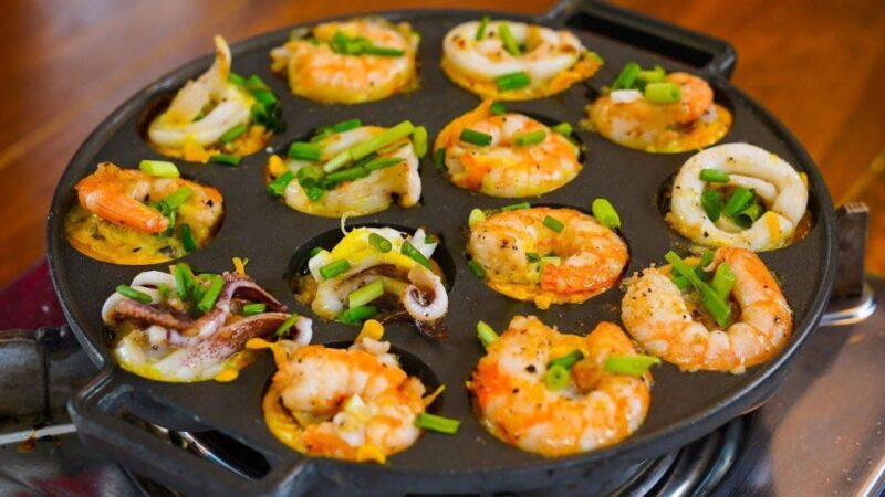 Ho Chi Minh: Super Niche Walking Street Food Tour With Local - Key Points