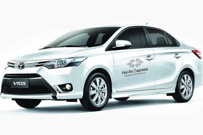 Ho Chi Minh Transfers Between Airport and City Center - Key Points