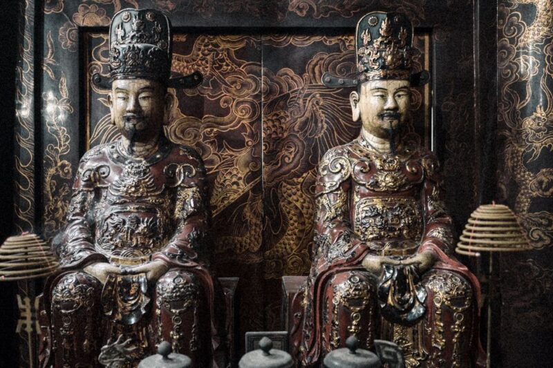 Hoa Lu, Tam Coc, and Mua Cave 1-Day Tour - Key Points