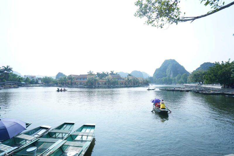 Hoa Lu & Tam Coc - Biking with Buffet Lunch - Detailed Breakdown of the Tour Experience