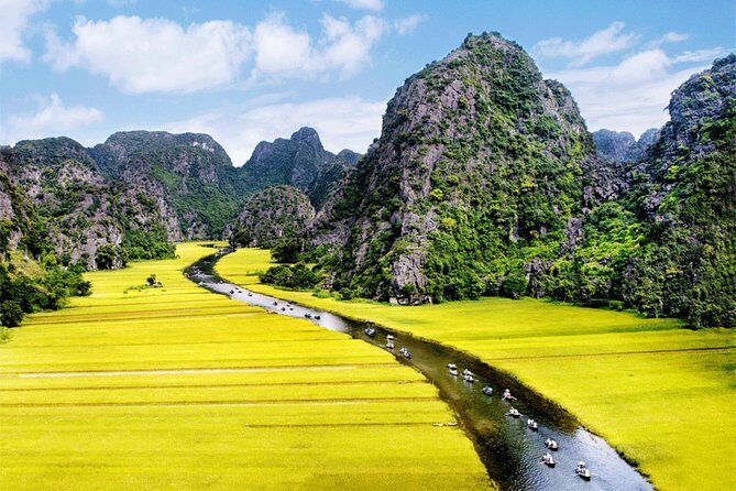 Hoa Lu - Tam Coc Deluxe Trip with Buffet Lunch - What Makes This Tour Stand Out?