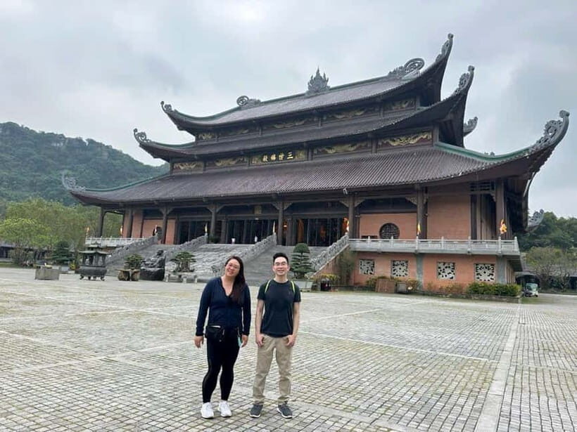 Hoa Lu - Trang An Boat Trip & Mua Cave small group tour - What Travelers Are Saying