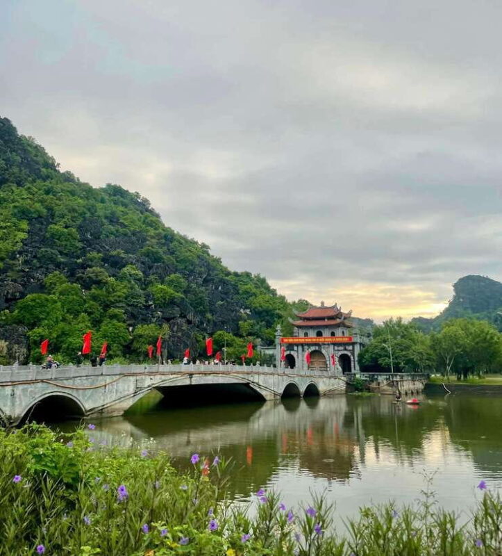 Hoa lu - Trang An, Mua Cave With Luxury Small Group - Key Points