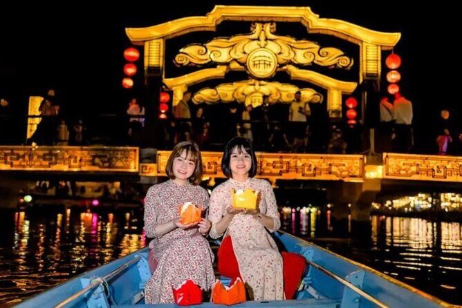 Hoai River Boat Trip by Night with Release Lantern - Key Points