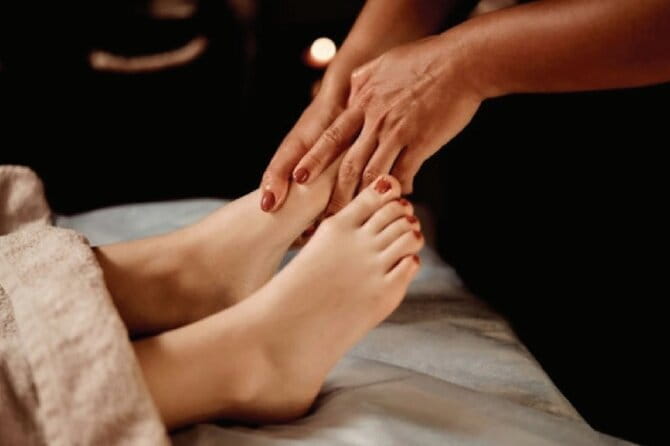 Hoang's Spa for Relaxing Foot Massage - Who Should Visit?