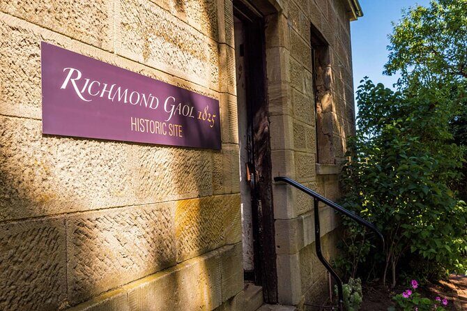 Hobart Hop-On Hop-Off Bus & Richmond Village Tour - Exploring the Itinerary: What to Expect