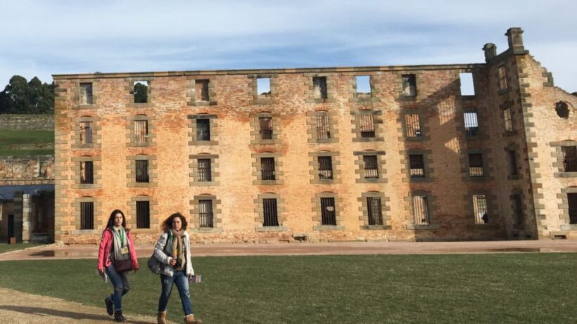 Hobart: Port Arthur, Richmond & Tasman Peninsula Active Tour - Key Points