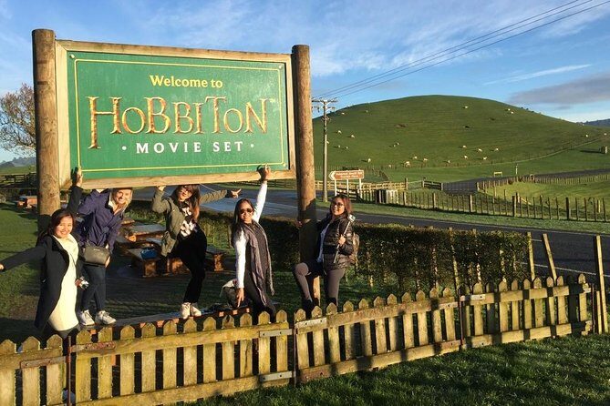 Hobbiton Movie Set Small Group Day Tour from Auckland - Frequently Asked Questions