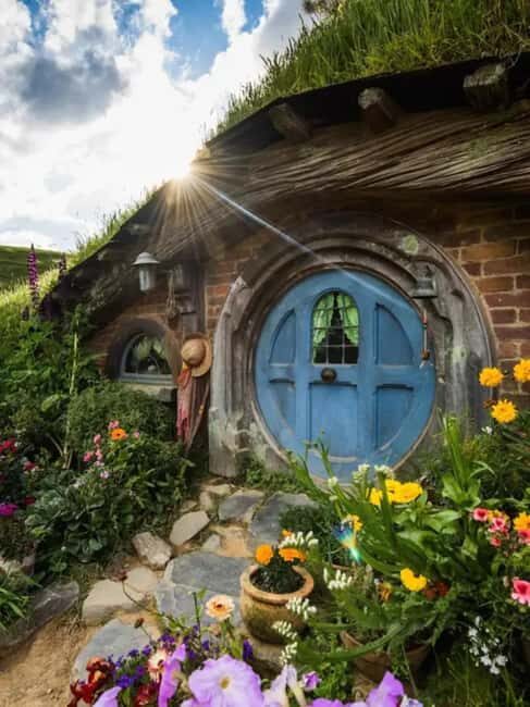 Hobbiton Movie Set Tour from Auckland with Tesla Model 3 - Introduction: Why Choose This Hobbiton Tour?